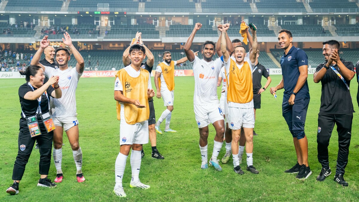 ACL - Images - East: MD2