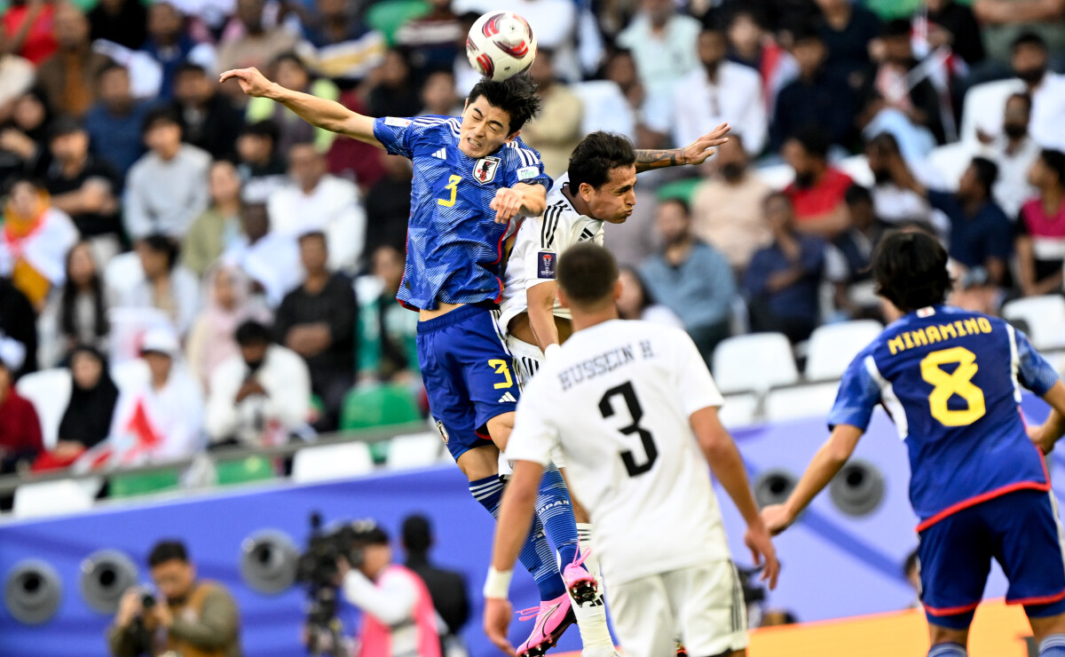 Images - Group D: Iraq v Japan