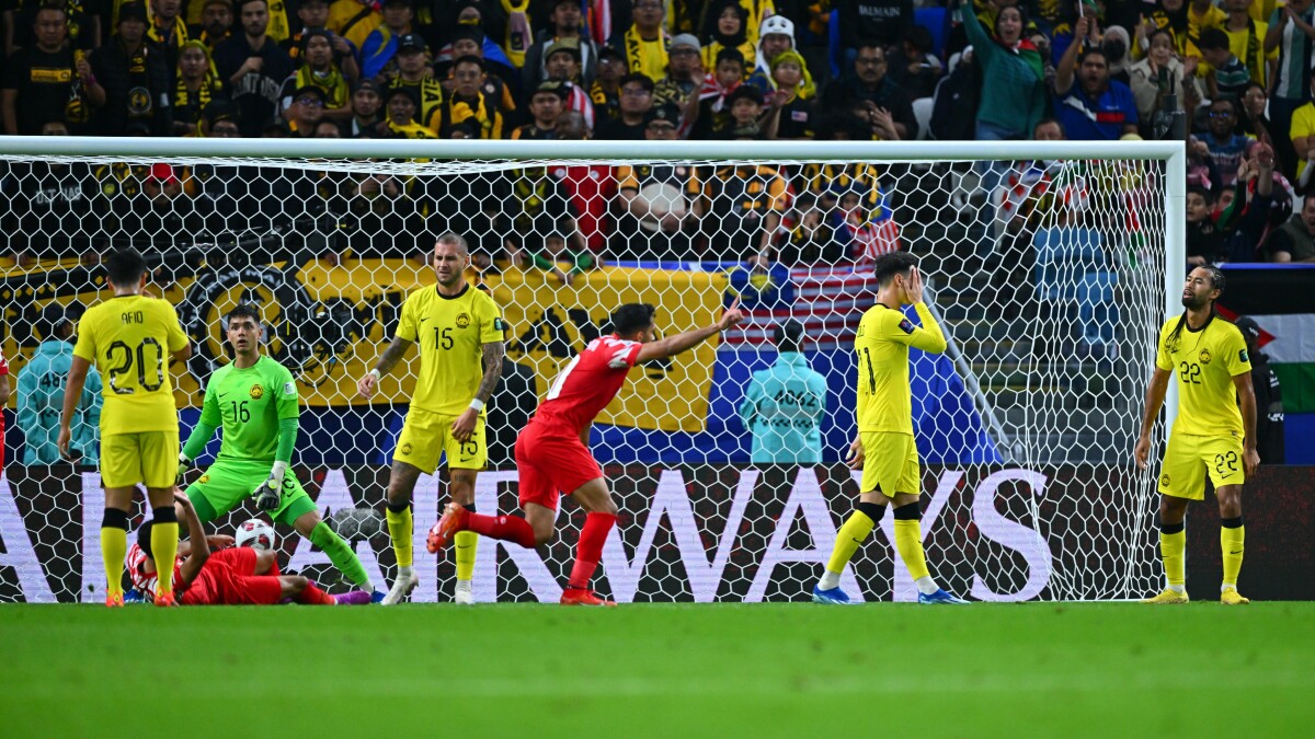 Images - Group E: Malaysia v Jordan