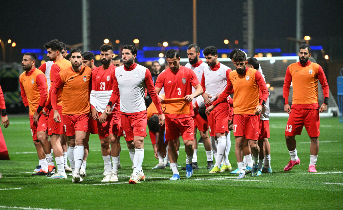 Images - Final Touches: IR Iran v Qatar