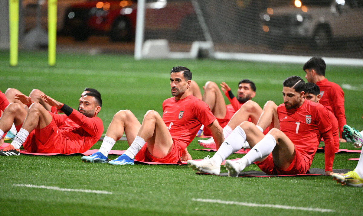 Images - Final Touches: IR Iran v Qatar