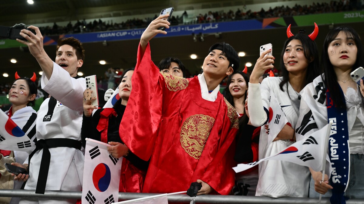 Images - SF: Jordan v Korea Republic