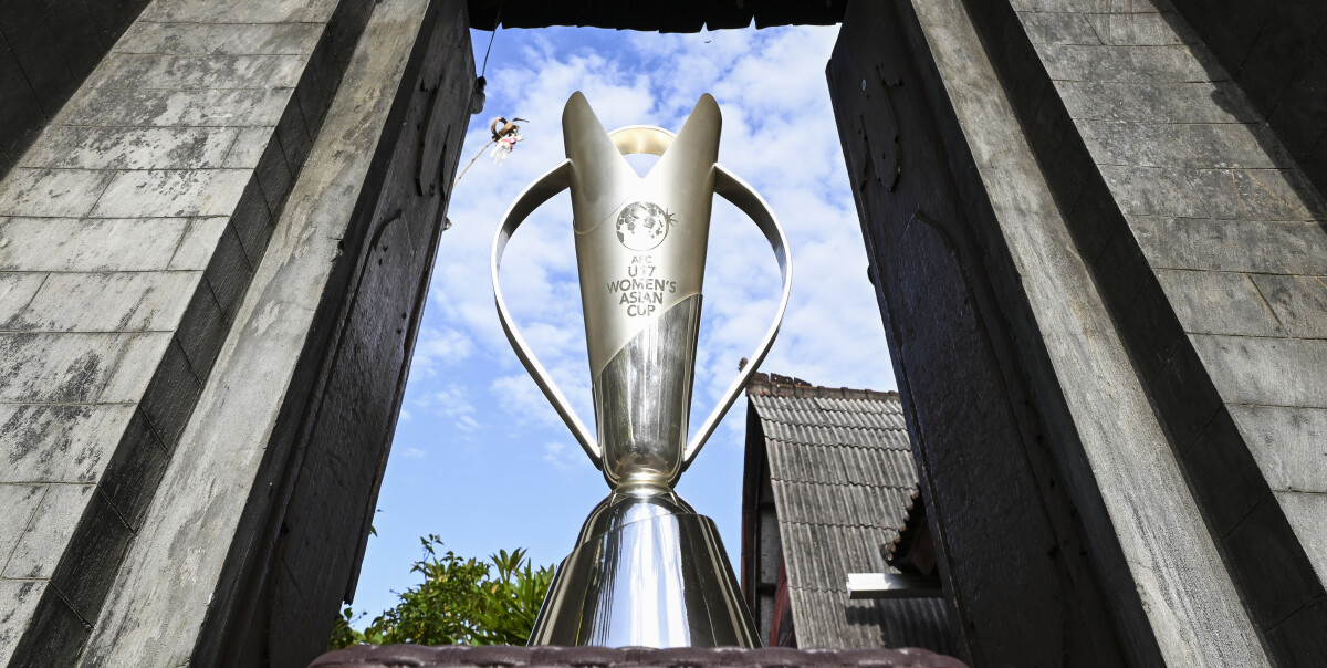 AFC U17 WOMEN'S ASIAN CUP™ - THE COVETED TROPHY