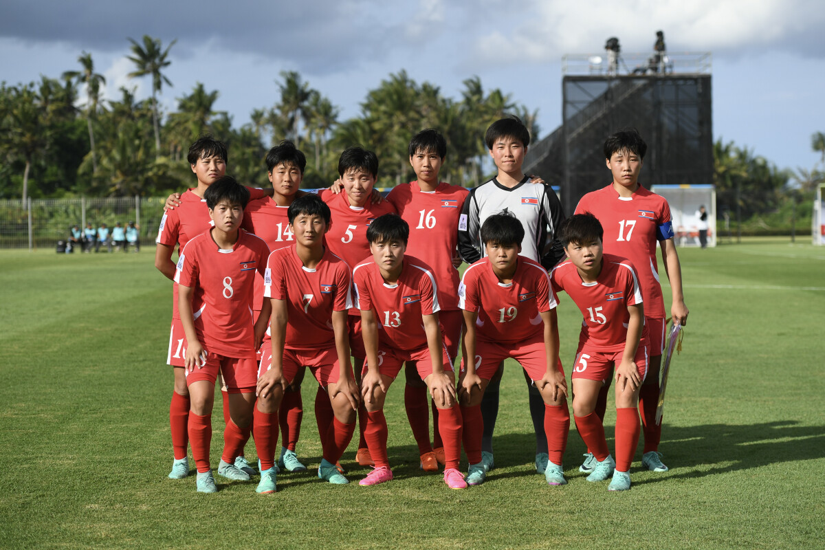 Images - Group A: DPR Korea v Korea Republic