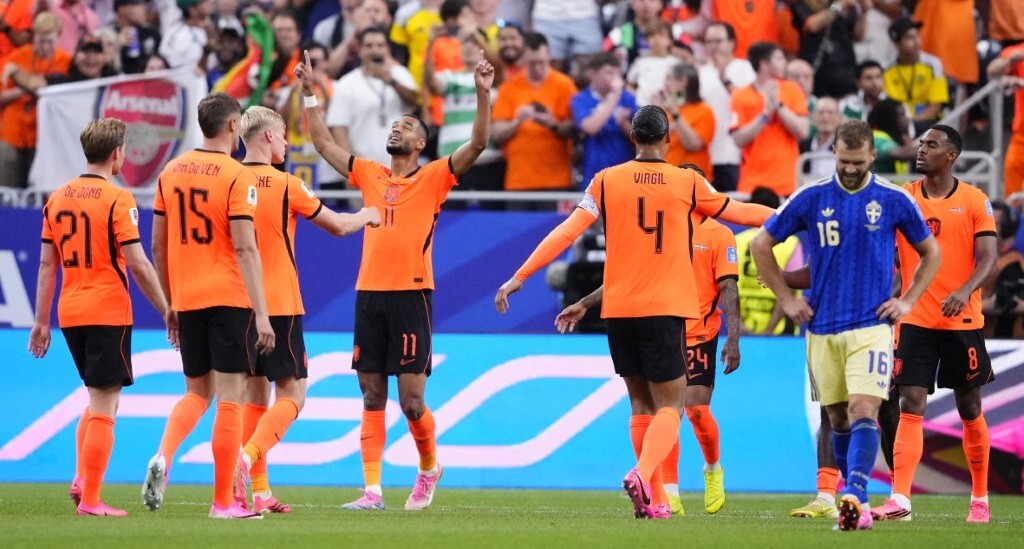 FIFA World Cup - Group F: Netherlands 5-1 Sweden