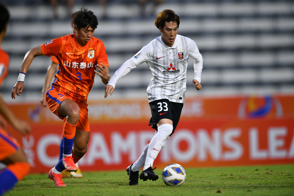 Group F: Urawa Red Diamonds book spot in style