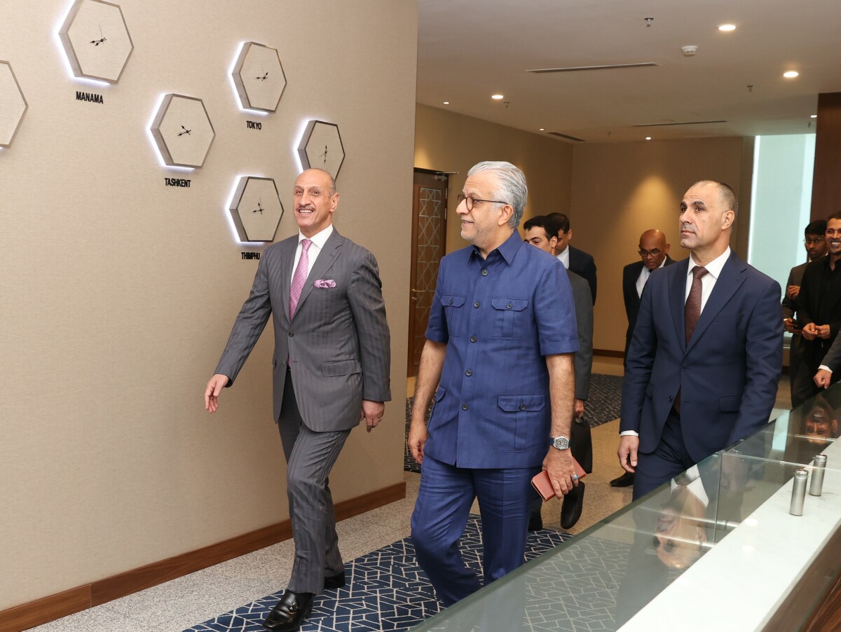 Iraqi FA delegation visits AFC House