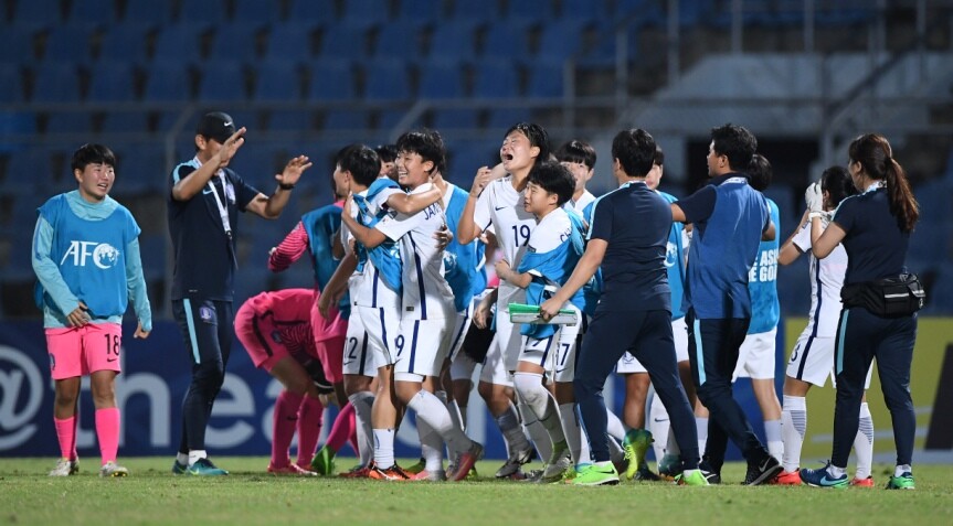 Hur Jung-jae urges his players to follow example of 2009