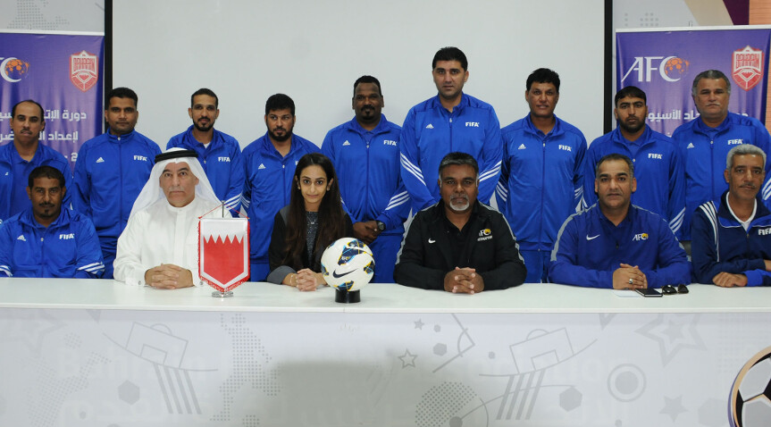 Coaching instructors course underway in Bahrain